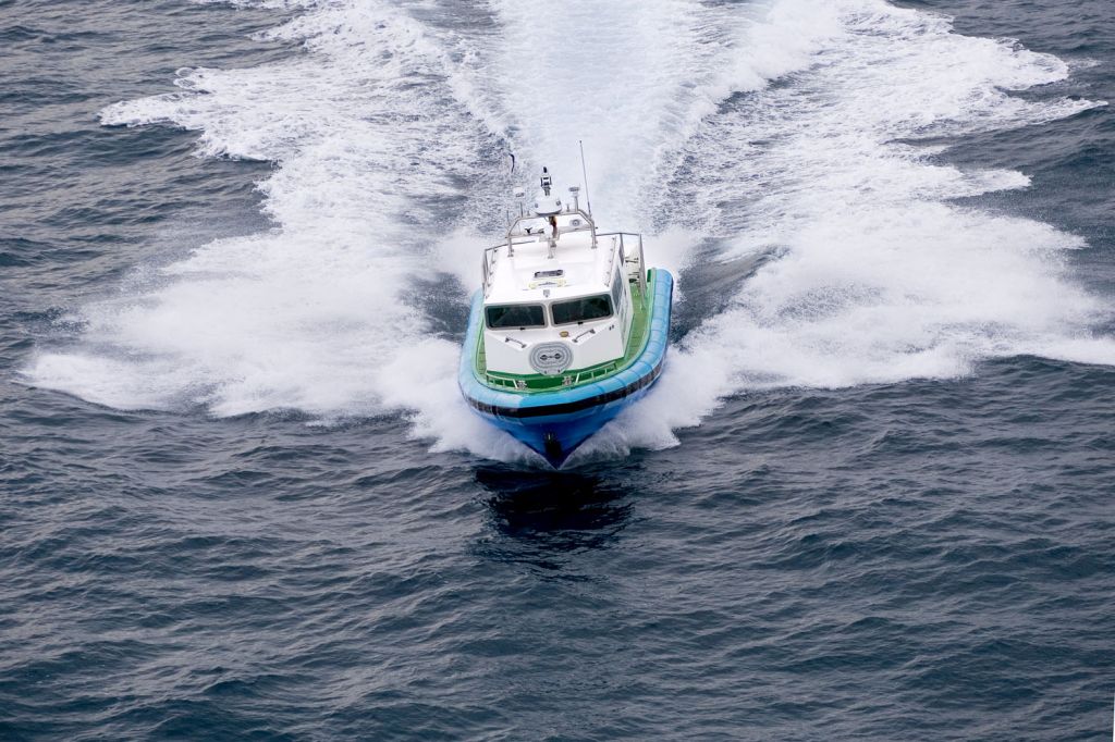 TRANSPORT RHIB CRAFT - ARESA 1300 SENTINEL RHIB