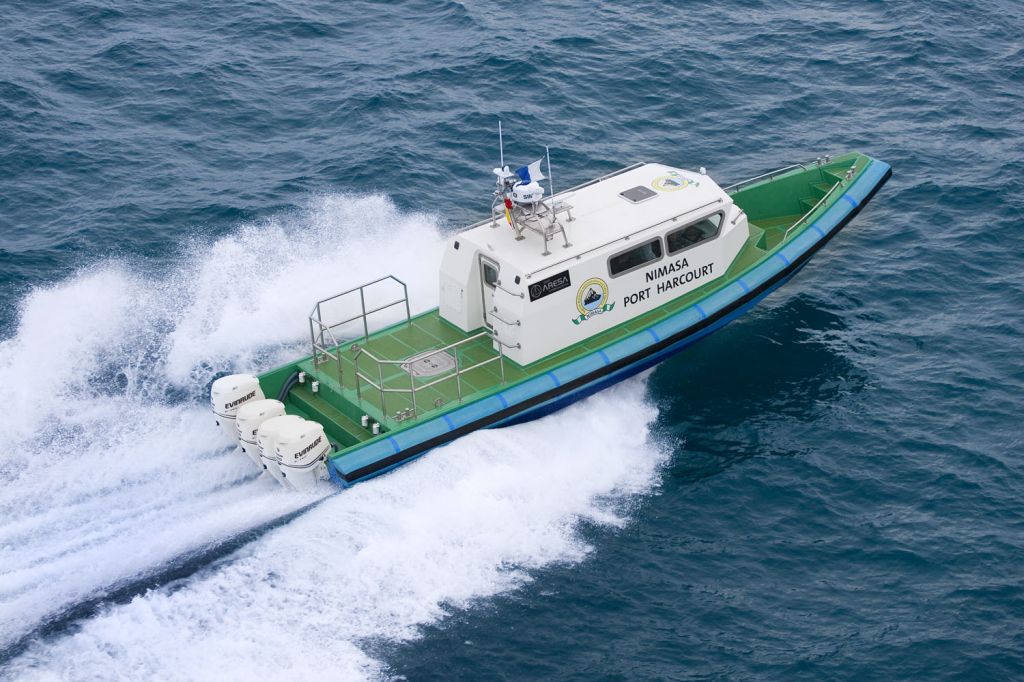 TRANSPORT RHIB CRAFT - ARESA 1300 SENTINEL RHIB