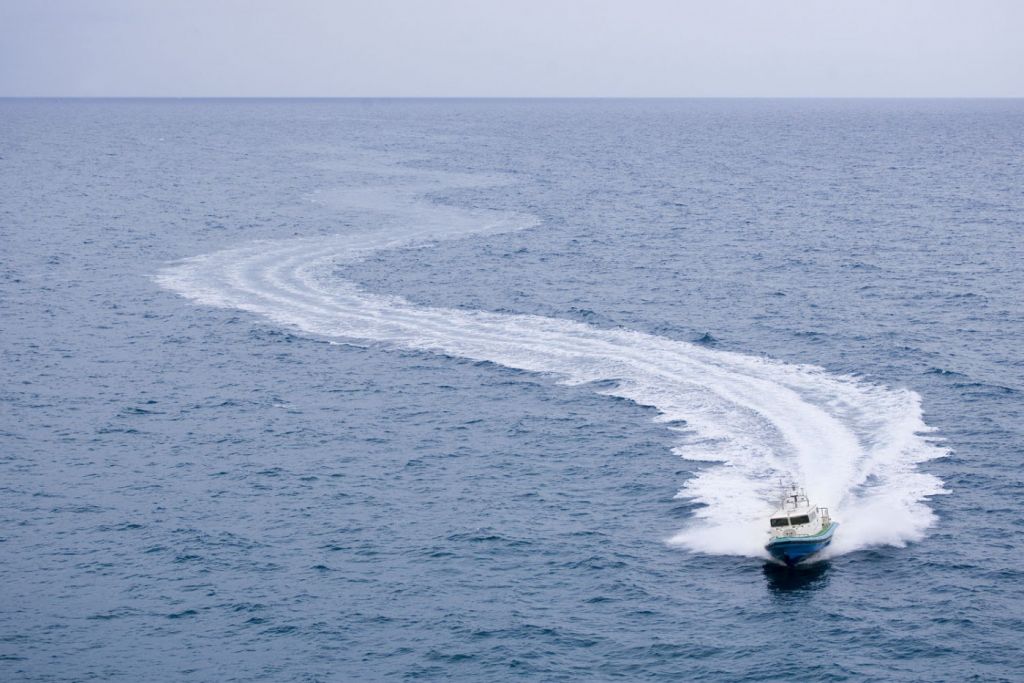 TRANSPORT RHIB CRAFT - ARESA 1300 SENTINEL RHIB